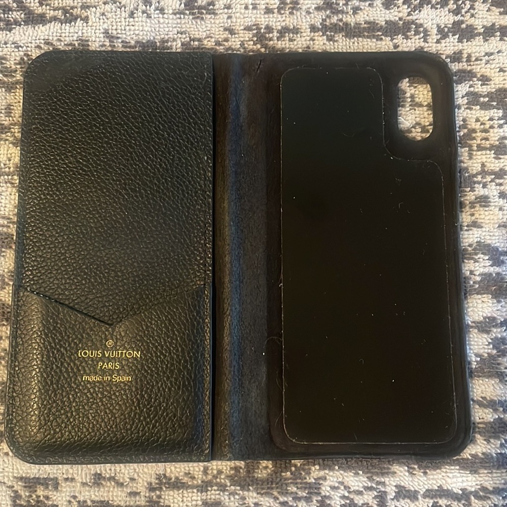 Genuine Louis Vuitton Leather Apple X & Xs Phone Case - Gem
